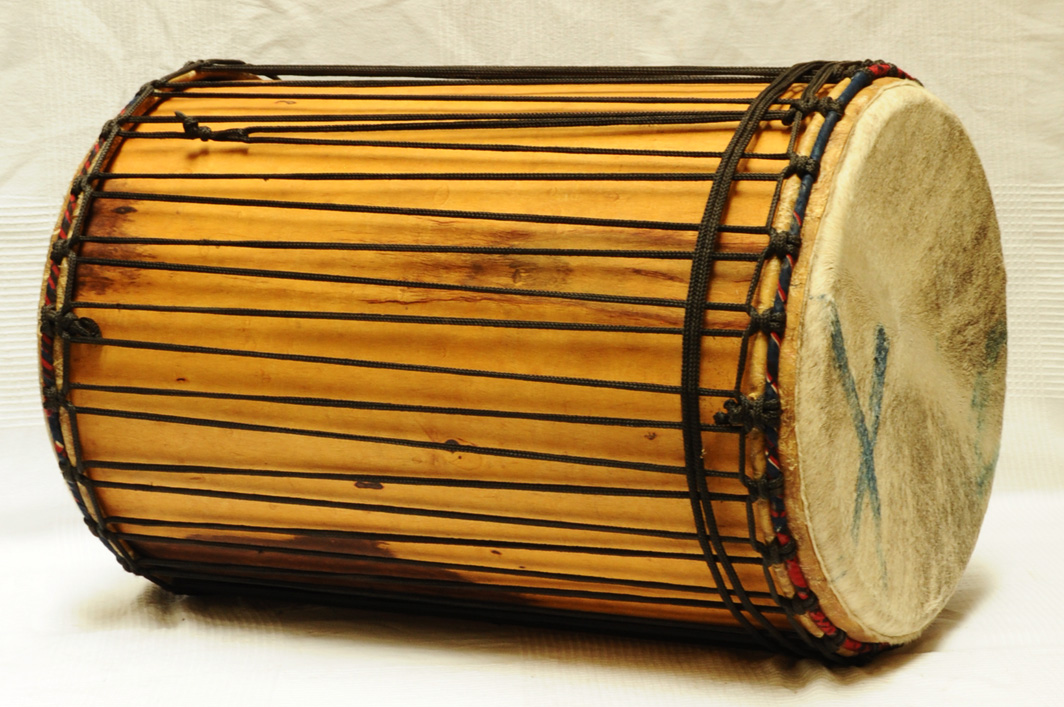 Classic Mali dundunba in rosewood: buy dununba in khadi (gueni)